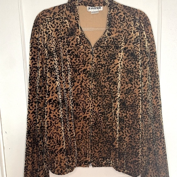 Joan Leslie | Jackets & Coats | Vintage Animal Print Velvet Jacket ...